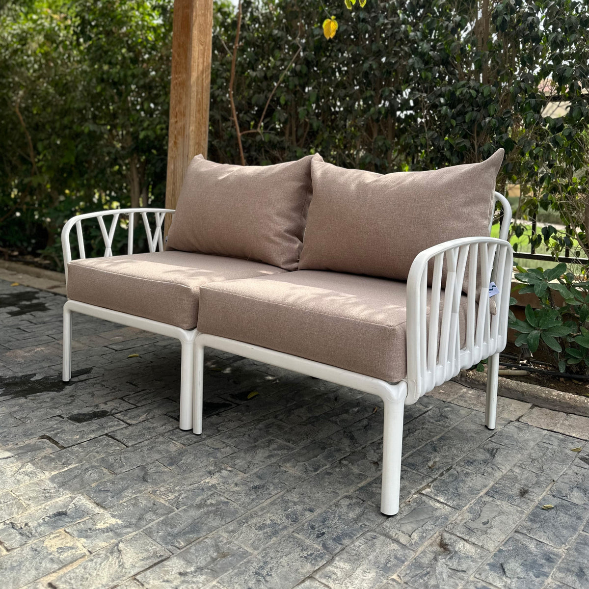 Traverse Two Seaters Outdoor Sofa – Comfortable and Durable – Sereno